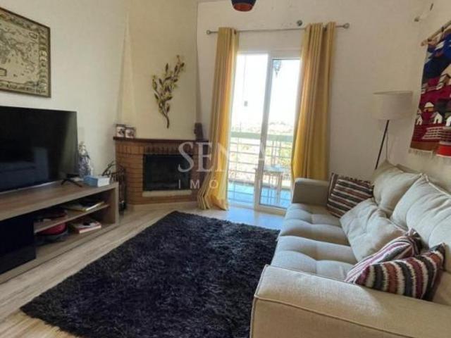 Apartamento / Venda