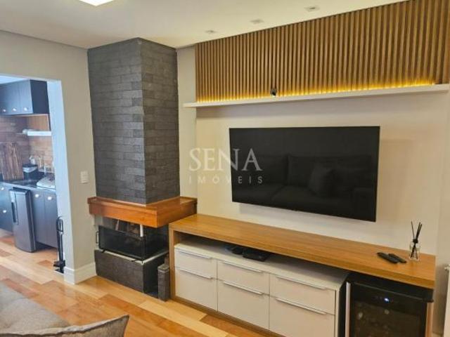 Apartamento / Venda