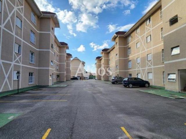 Apartamento / Venda