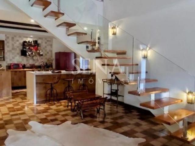 Apartamento / Venda