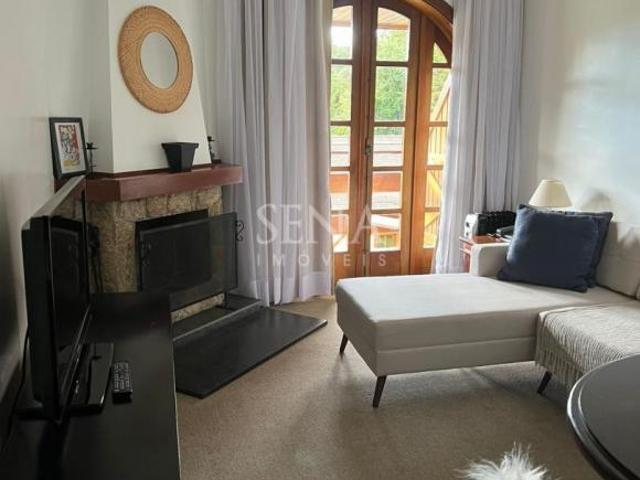 Apartamento / Venda