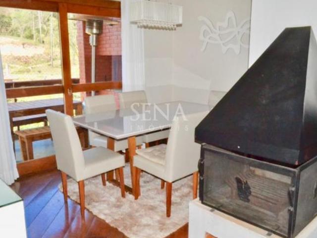 Apartamento / Venda