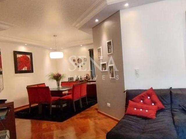 Apartamento / Venda