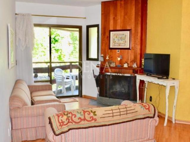 Apartamento / Venda