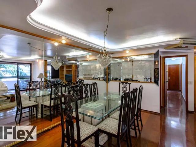 Apartamento com 4 dormitórios à venda, 155 m² por R$ 2.600.000,00 Moema São Paulo/SP