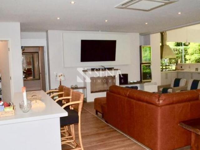 Apartamento / Venda