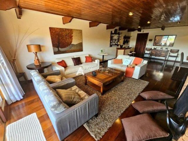 Apartamento / Venda