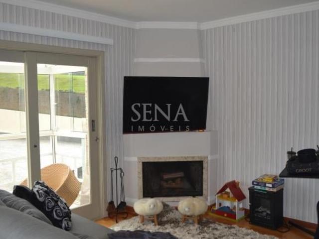 Apartamento / Venda