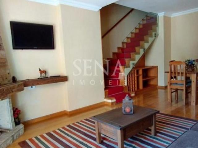 Apartamento / Venda