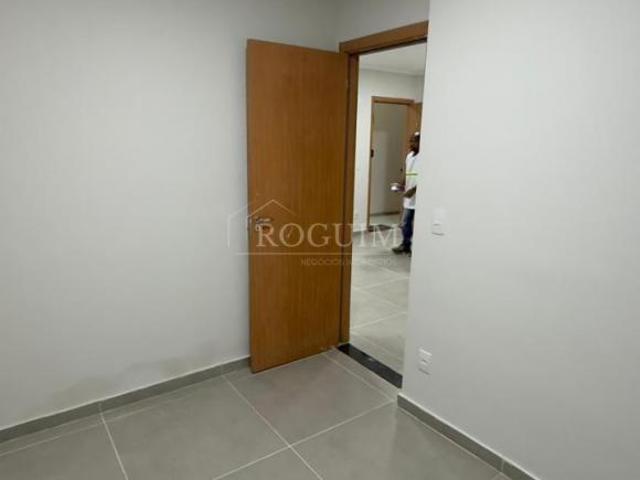 Apartamento venda 225mil 2 qtos, 1 vaga. Aceita FGTS. Distrito Eugenio de Melo