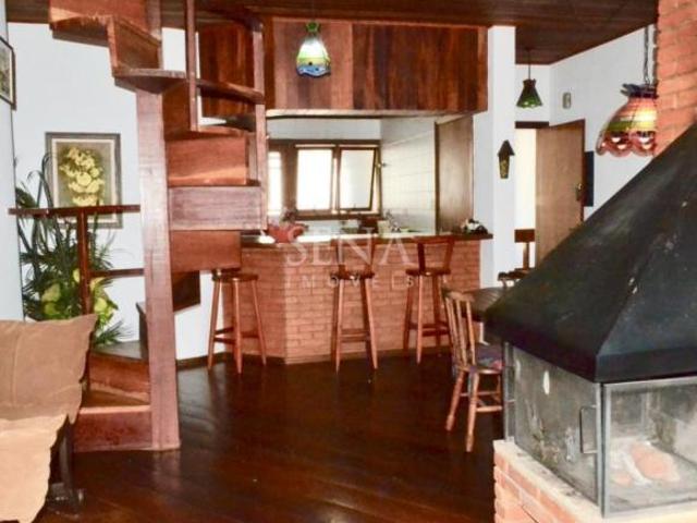 Apartamento / Venda