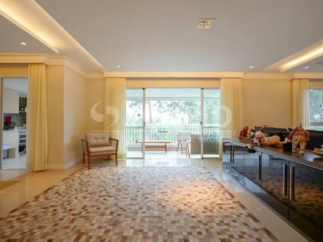 Apartamento à Venda 233 m² Condomínio Club Iepê Jardim do Golf na região do Jardim Marajoara