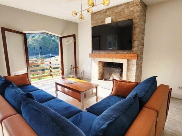 Apartamento / Venda