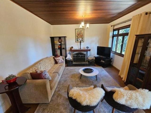 Apartamento / Venda