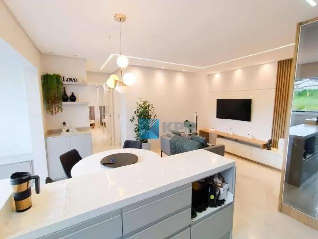 Apartamento à venda, 2 dormitórios/1 suíte, linda decoração, no Condomínio Maranata, na Vila Industr