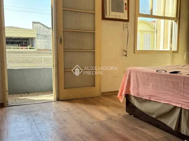Apartamento à venda 2 dormitórios em Navegantes, Porto Alegre