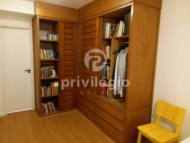 Apartamento à venda, 2 quartos, 1 suíte, 1 vaga, Recreio dos Bandeirantes RIO DE JANEIRO/RJ