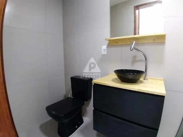 Apartamento à venda, 2 quartos, Centro RIO DE JANEIRO/RJ