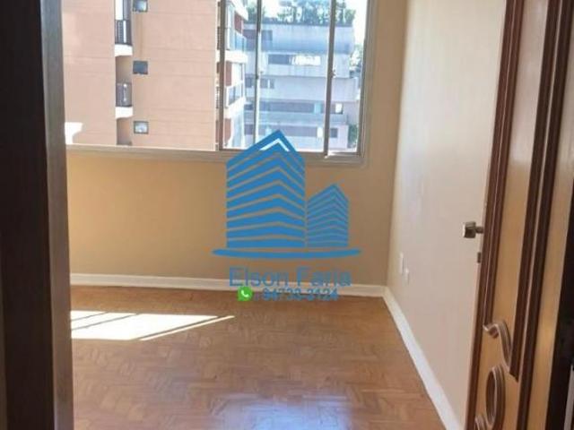 Apartamento venda 2 quartos na Vila Madalena metro, Sumaré, Pinheiros São Paulo SP: 2 salas, 2 banhe