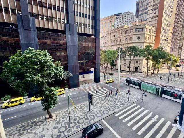 Apartamento à venda 33 m² 1 quarto no Centro Rio de Janeiro RJ