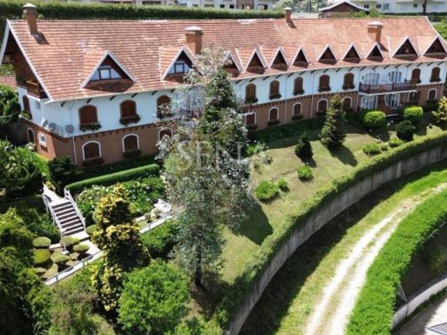 Apartamento / Venda