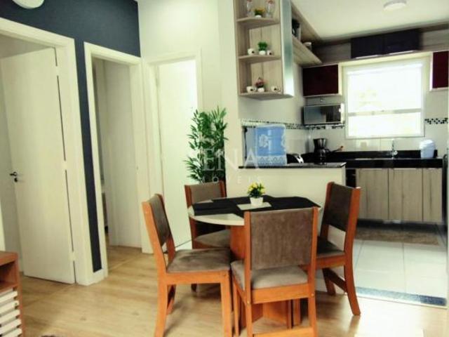 Apartamento / Venda