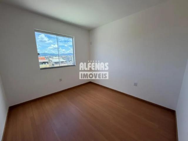 Apartamento à venda 3 quartos no Bairro Santa Cruz Industrial