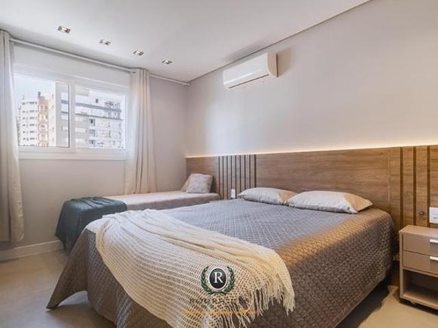 Apartamento venda Torres RS Mobiliado 300m Mar