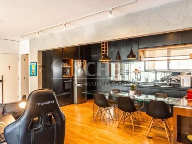 Apartamento venda varanda gourmet em Vila Andrade com 2 quartos, sendo 2 suítes, 107m² 2 vagas