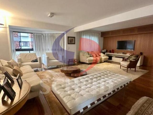 Apartamento venda Vila Nova Conceição 3 quartos, sendo 3 suítes, 207m² 4 vagas