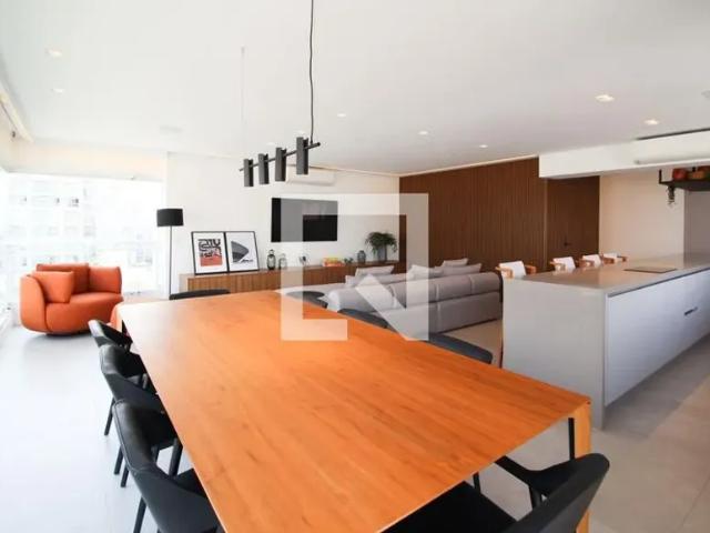 Apartamento à Venda Vila Olímpia, 3 Quartos, 161 m2