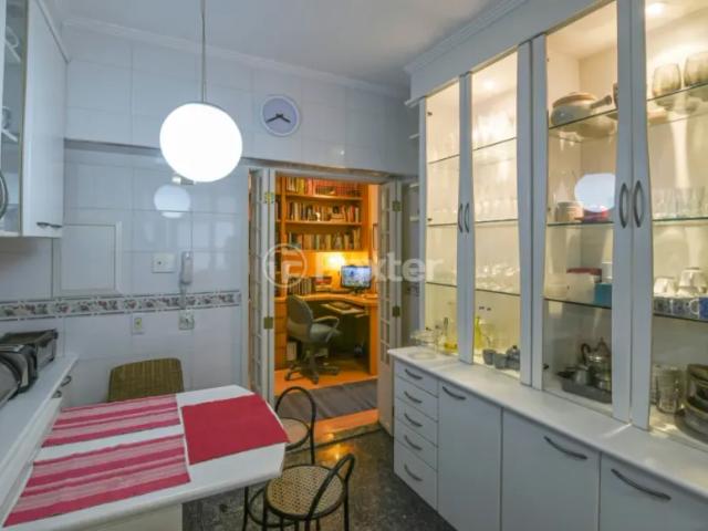 Apartamento à venda Alameda Joaquim Eugênio de Lima, Jardim Paulista São Paulo