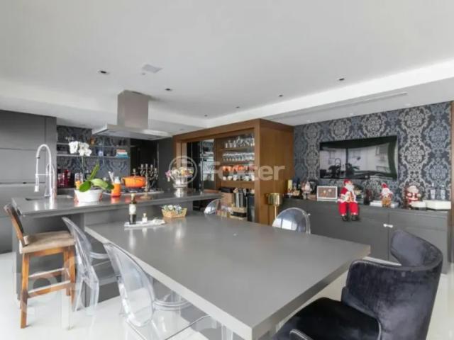 Apartamento à venda Avenida Coronel Lucas de Oliveira, Bela Vista Porto Alegre