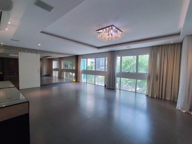 Apartamento Venda Barueri SP Alphaville Centro Industrial e Empresarial/Alphaville