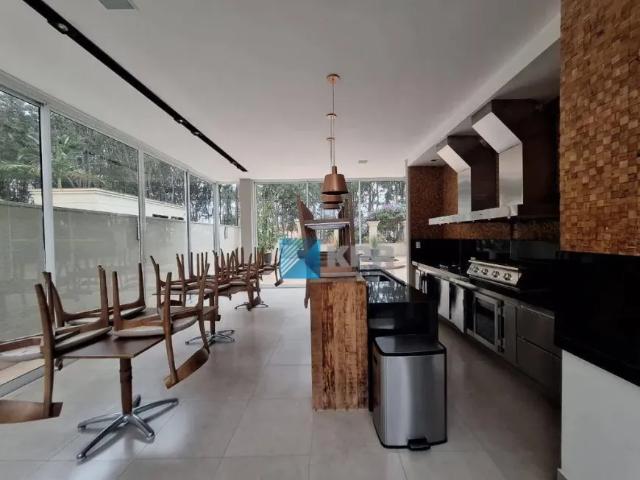 Apartamento à venda, belíssima planta, 360 m², 4 suítes, 4 vagas de garagem, no coração do Jardim Aq