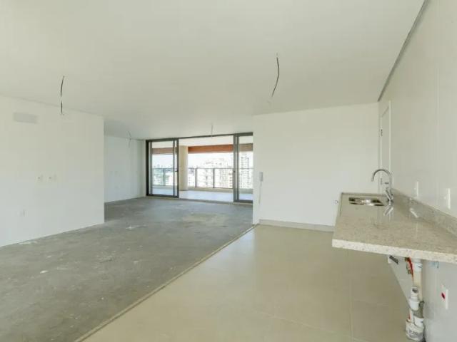 Apartamento á venda, Brooklin, 232m2, 4 dormitórios, novo!