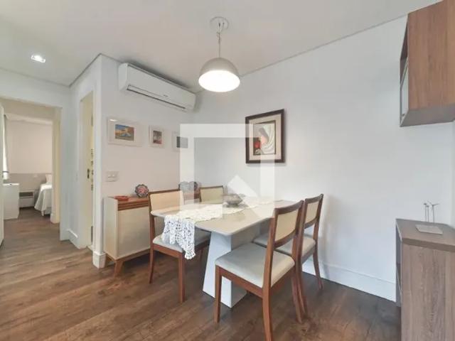 Apartamento à Venda Brooklin, 2 Quartos, 75 m2