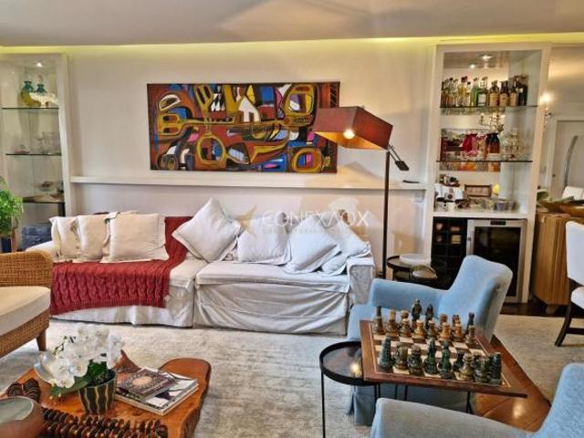 Apartamento Venda Cambuí com 3 quartos em 185 m²