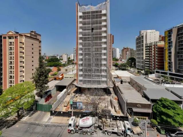 Apartamento à venda com 3 suítes no Cambuí em Campinas