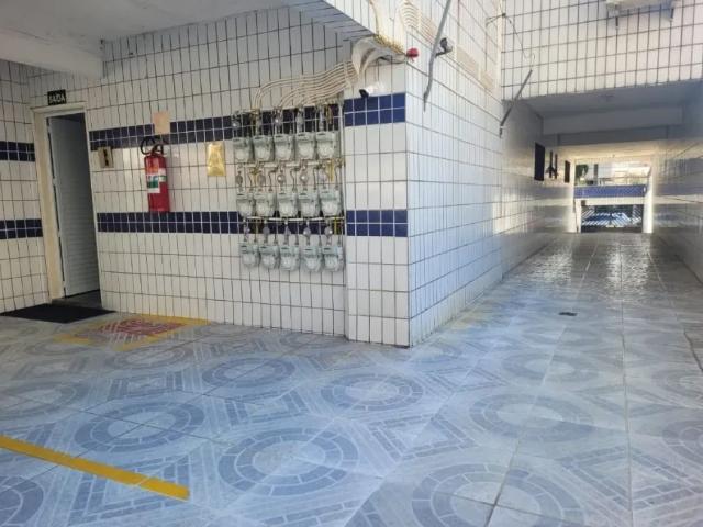 Apartamento à venda com 1 dormitório na Guilhermina Praia Grande SP