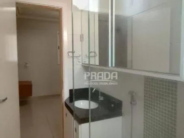 Apartamento à venda com 2 quartos sendo 1 suíte com closet Jardim Finotti Uberlândia/MG