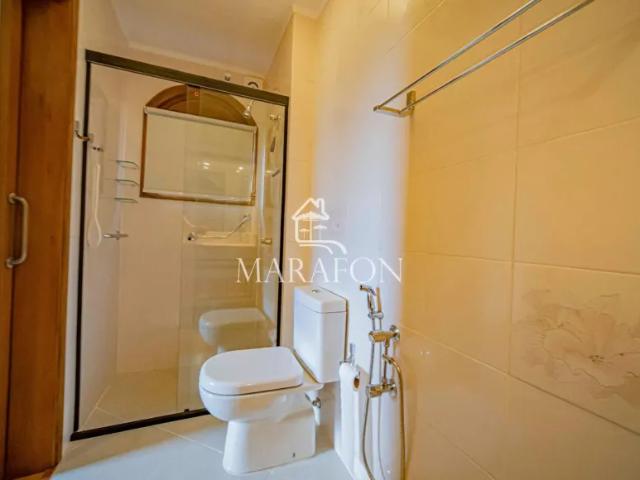 Apartamento à venda com quatro dormitórios em gramado!