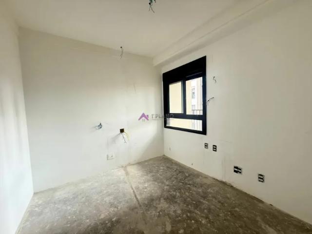 Apartamento para venda na Vila Mariana, 145 m² com 3 suítes e 2 vagas de garagem