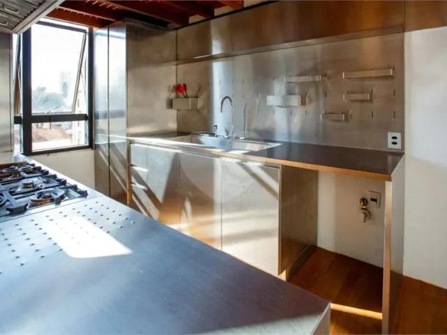 Luxo Loft Garden | Jardim América | 230m² Porteira Fechada | 4 Vagas