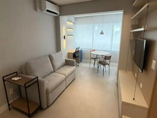 Apartamento à venda e aluguel em Moema com 1 quarto