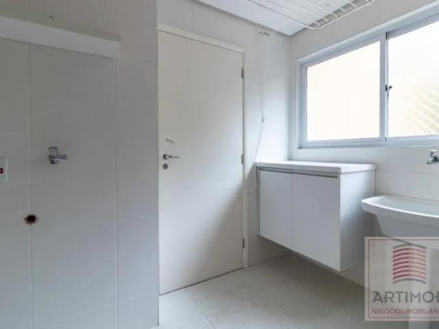 Apartamento à Venda e Locação em Vila Andrade, 132m², 3 Suítes