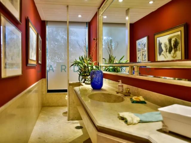 Apartamento à venda e locação no Jardim Paulista
