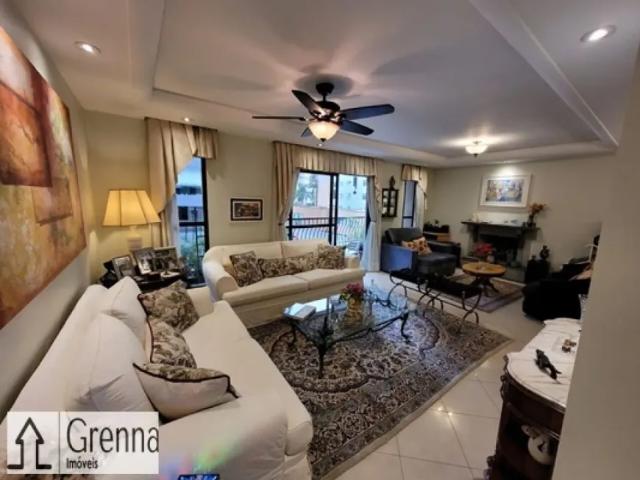 Apartamento à venda em Vila Nova Conceição SP |165m²