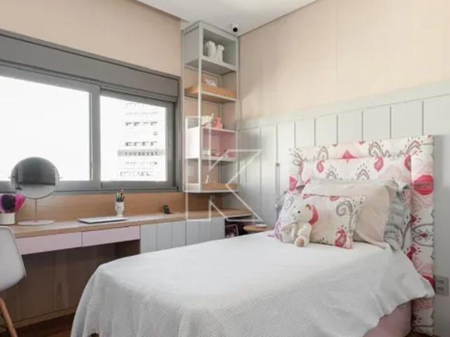 Apartamento venda em Vila Nova Conceição SP