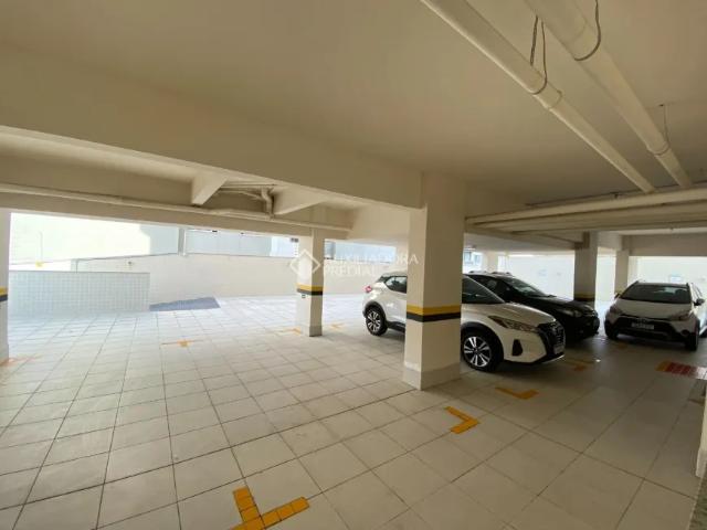Apartamento à venda no bairro Barreiros com 85 m² e 2 dormitórios/quartos disponíveis